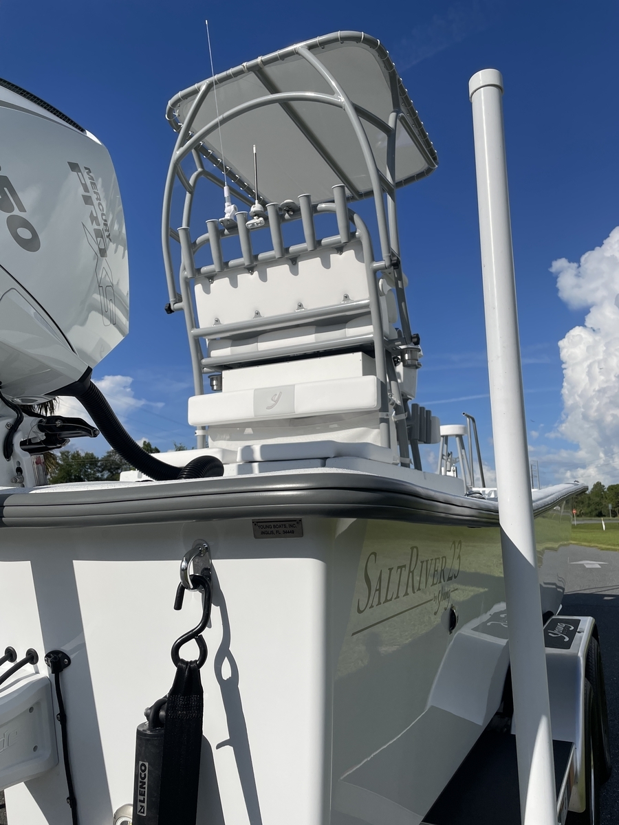 SaltRiver 23 – Young Boats, Inc.